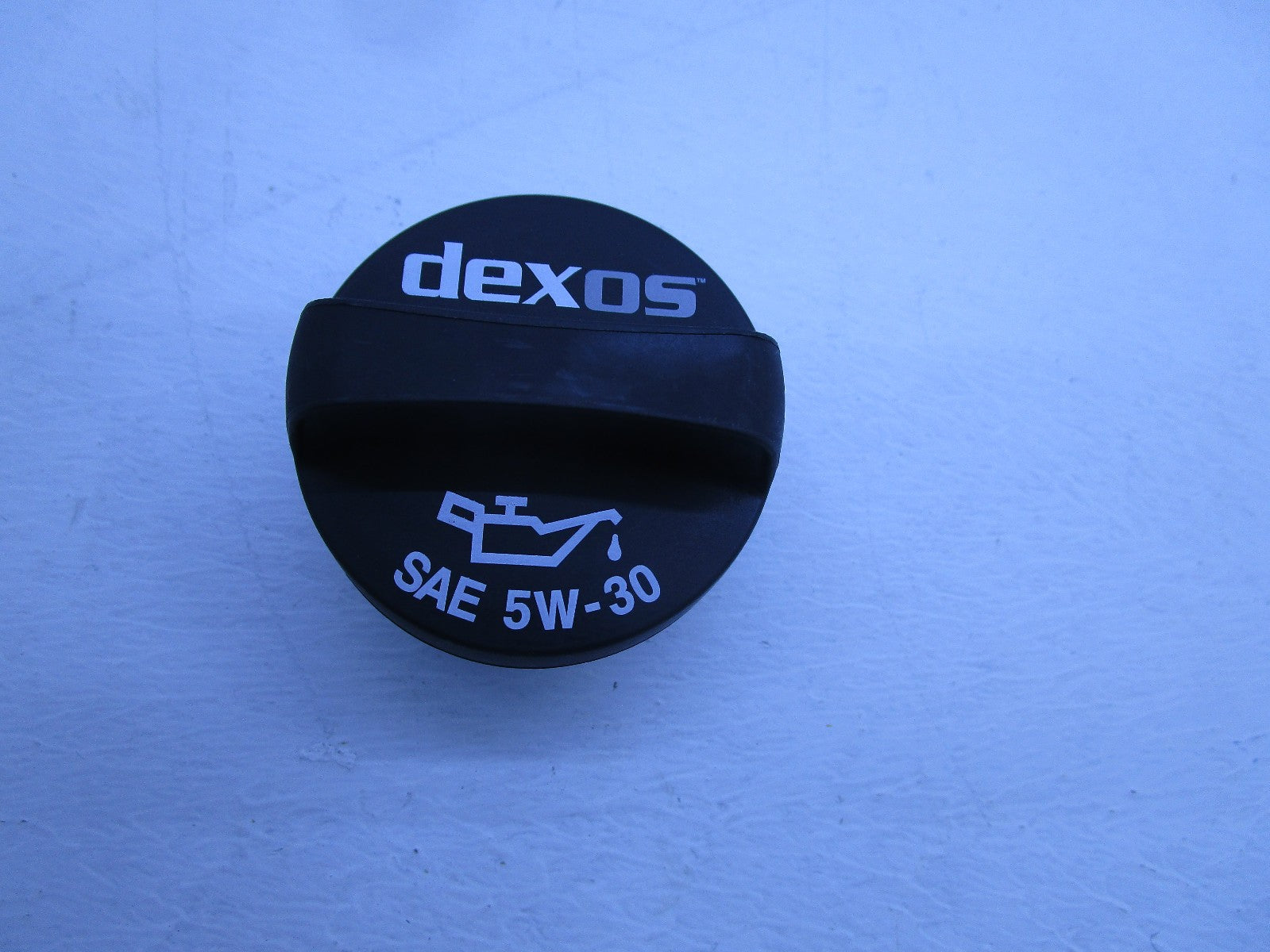 NEW GENUINE ENGINE OIL FILLER CAP FLUID CAP FOR HOLDEN CAPTIVA V6 PETR ...